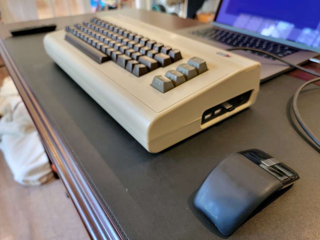 Commodore 64 as a USB Keyboard Mod - public void